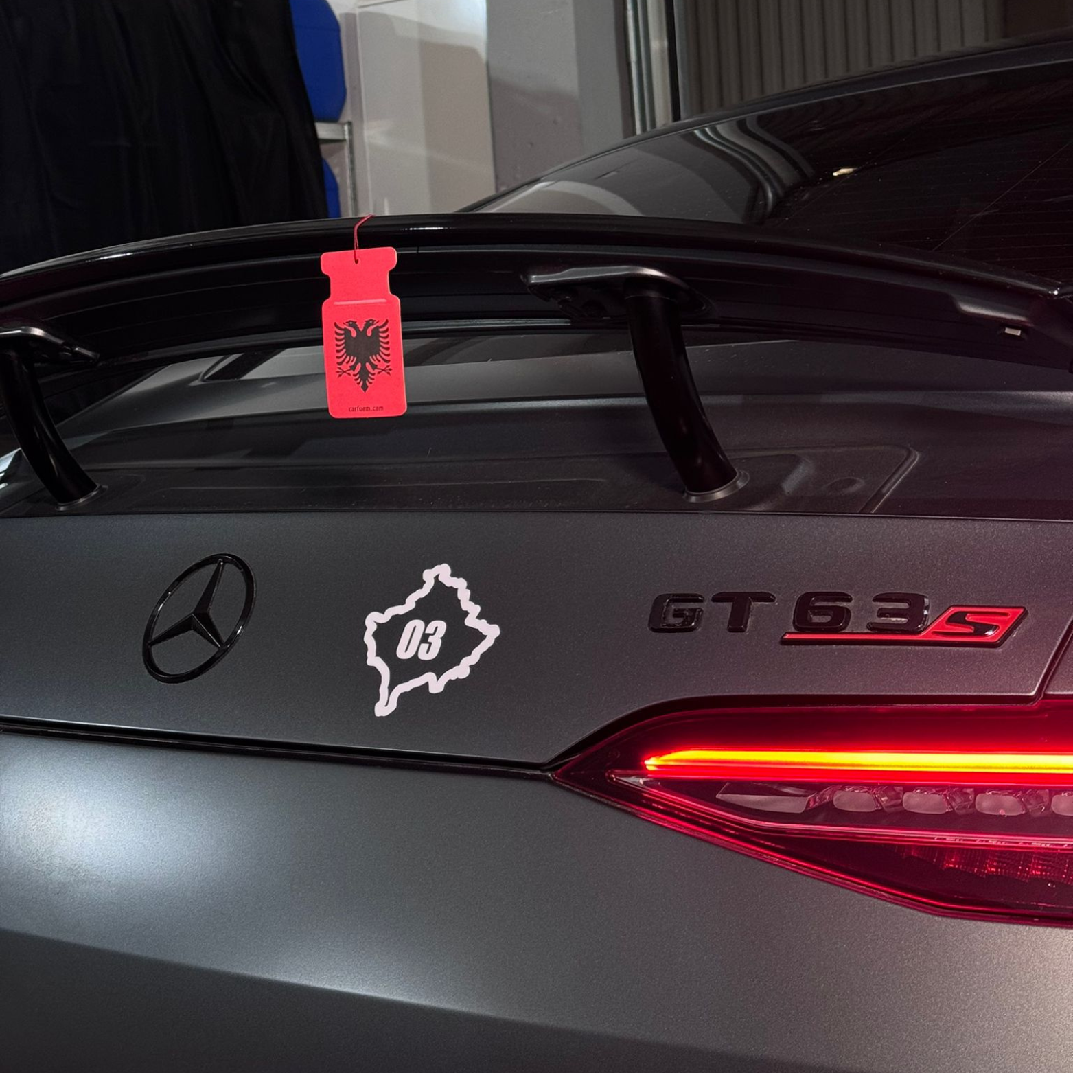 CAR STICKER – Carfuem